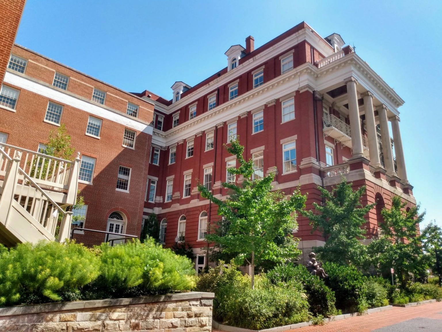 Washington, DC: Spend a Day in Georgetown - One Road at a Time